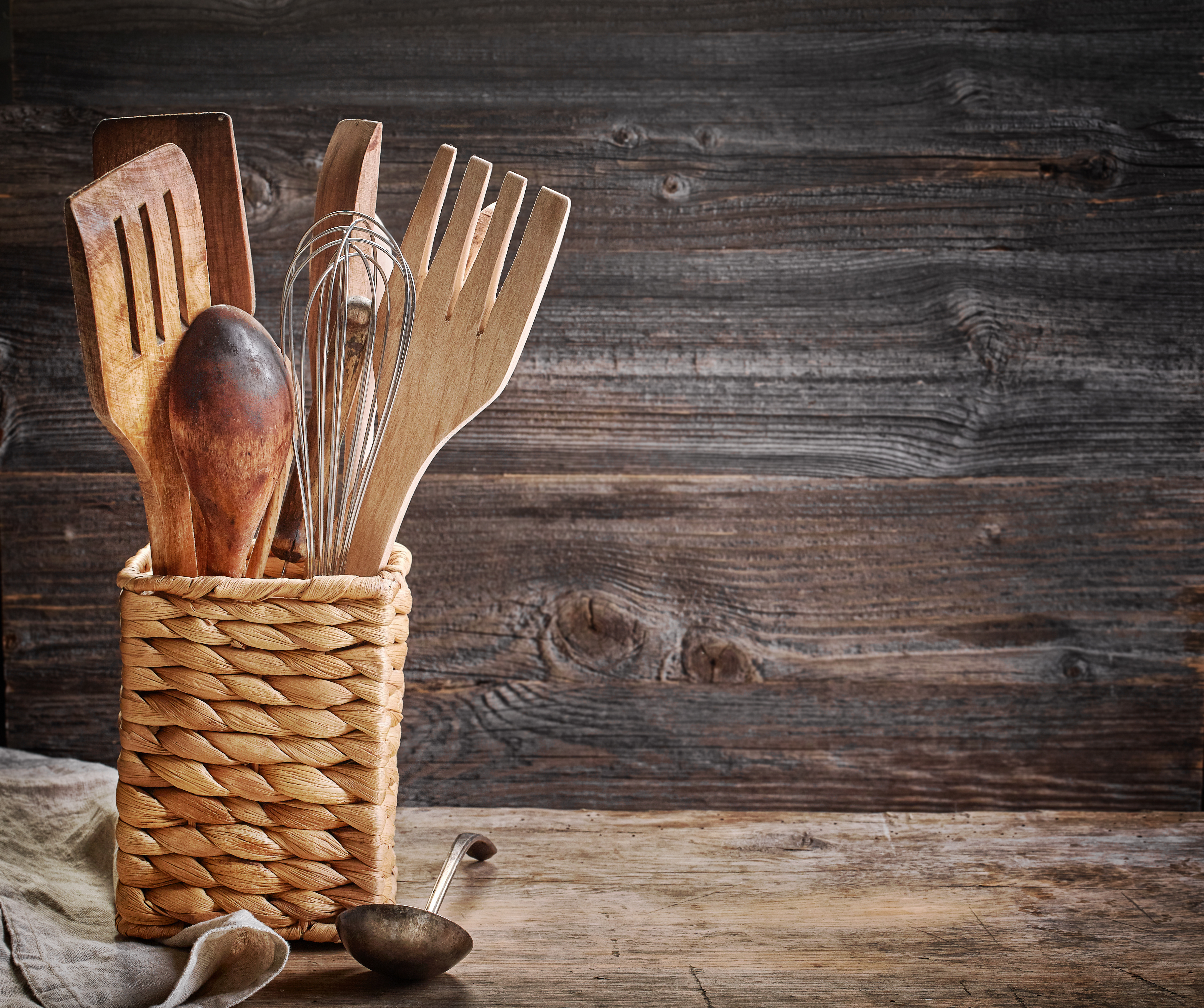 Best Utensil Sets - With Stand | requiremints.com